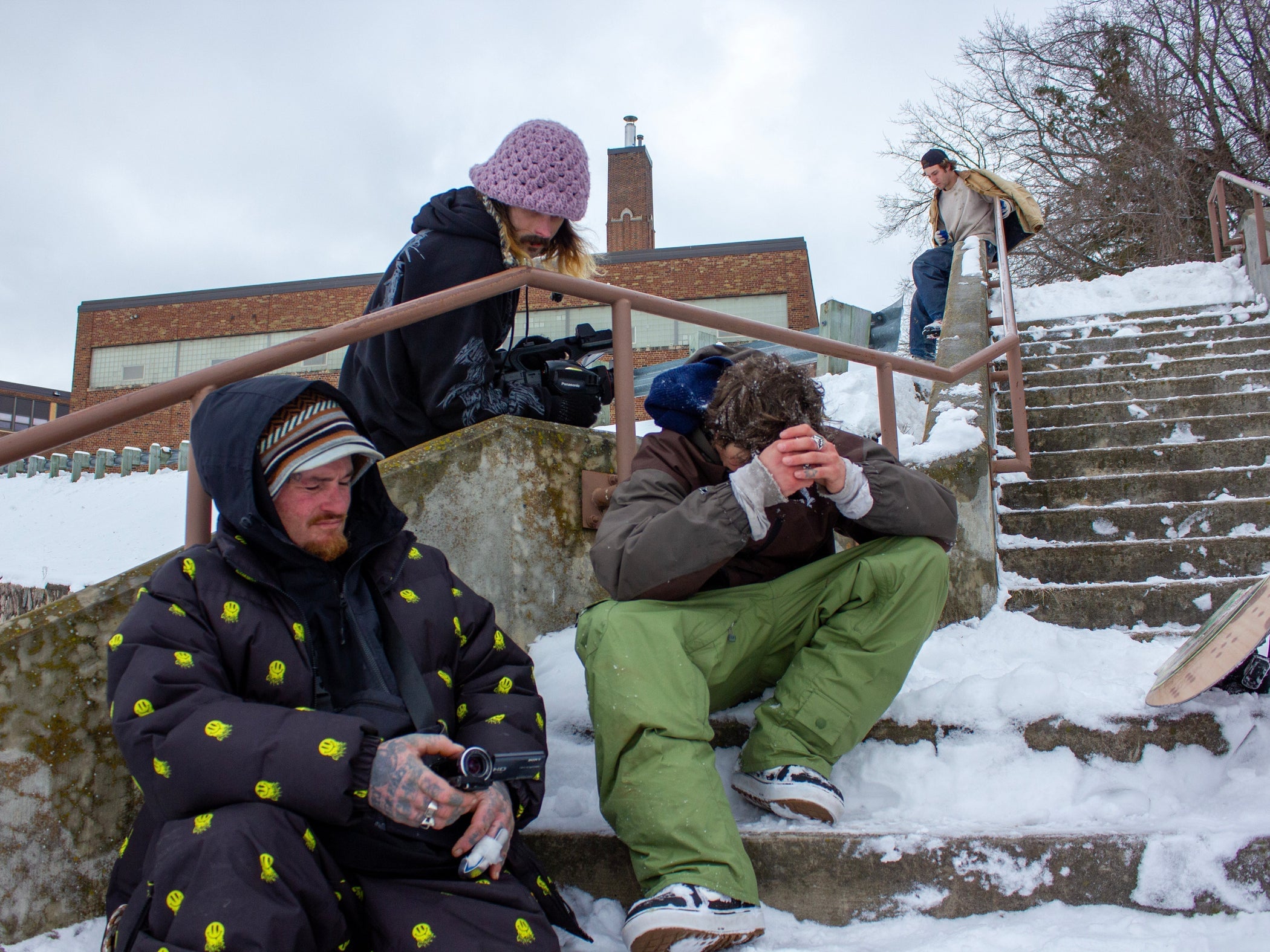 Goon Tour 2025 – Darkside Snowboards